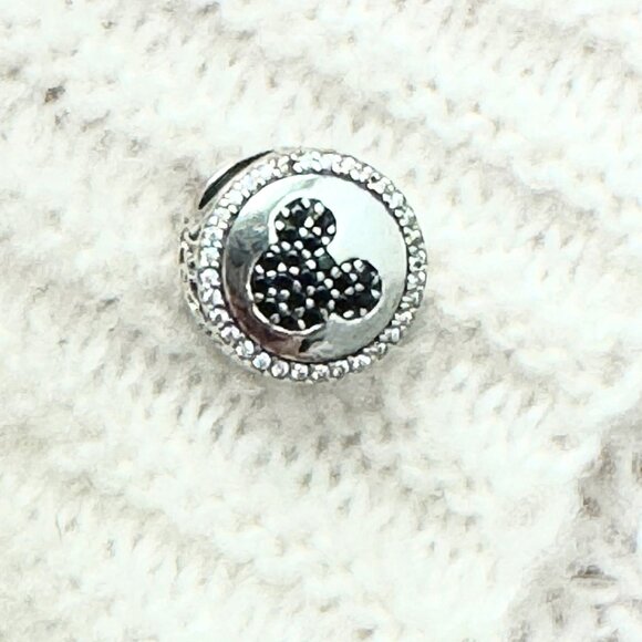 Pandora | Jewelry | Pandora Mickey And Minnie Sparkling Icons Charm ...